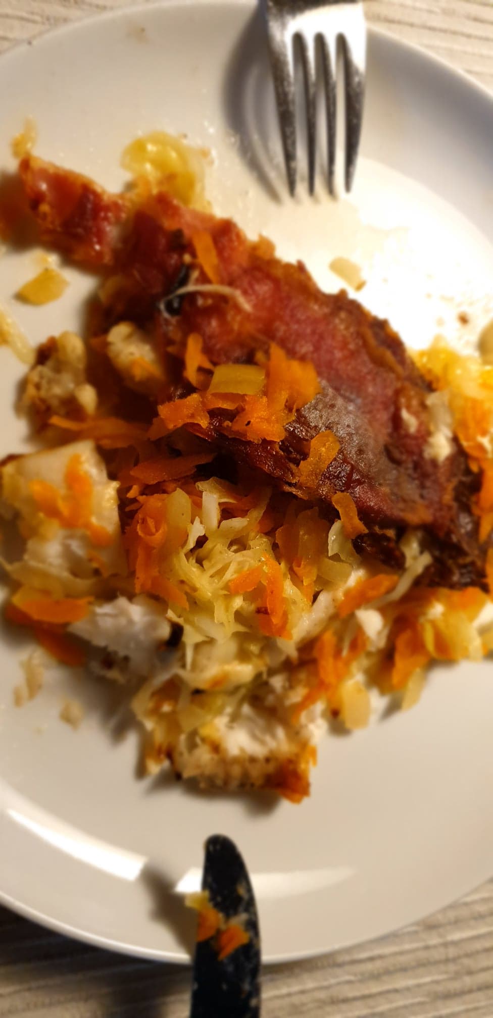 Pighvar i fad, med kål og bacon – Frisk-Fisk.dk